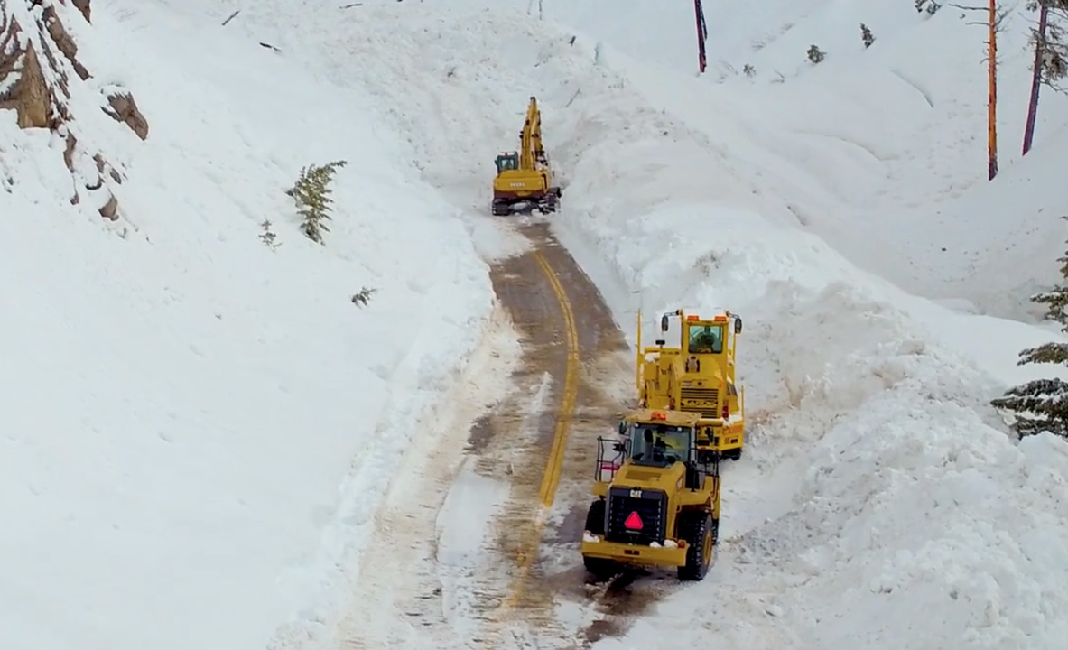 Video: Avalanches drop 50 feet of snow on Idaho highway | Idaho Statesman