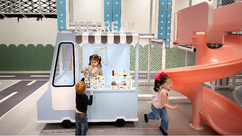 New indoor playground opens in Turlock (Video) | Modesto Bee