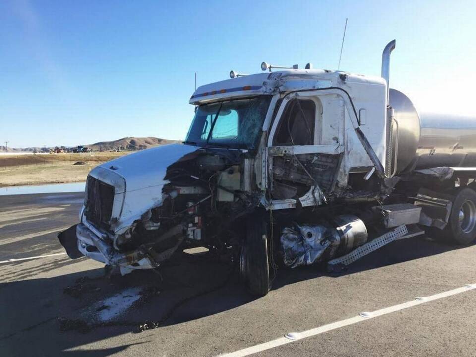 3 big rigs, car crash on Highway 46 W in SLO County | Video | Tacoma ...