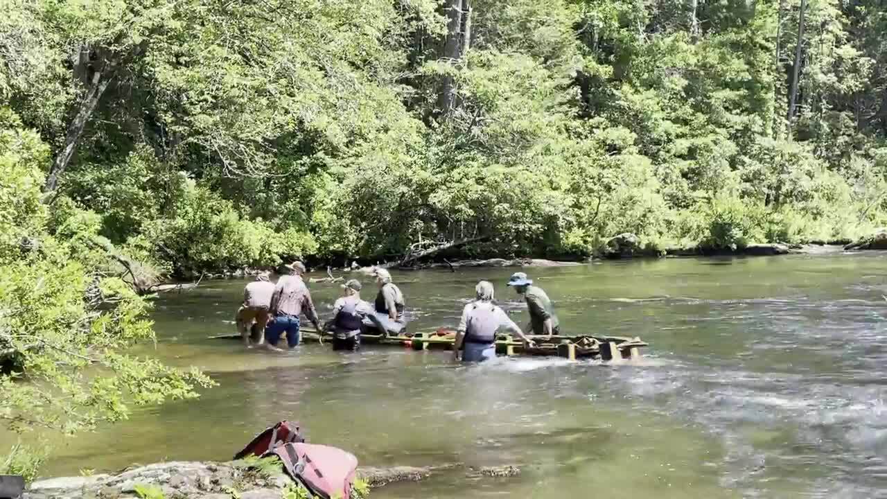 River guides discover a canoe believed to date to the 1700s. | The State