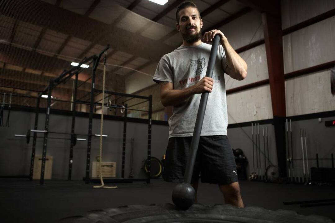 Iron Jungle gym business Belleville IL open Family SportsPlex ...