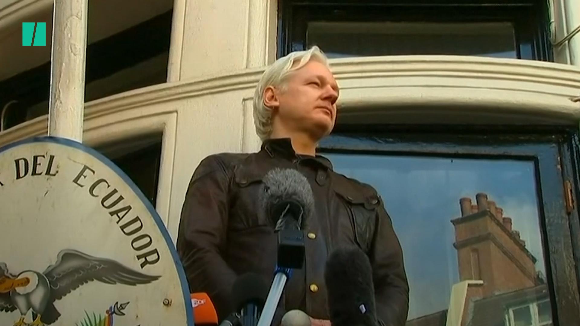 Trump Says He Knows 'Nothing About WikiLeaks' After Once Saying 'I Love ...