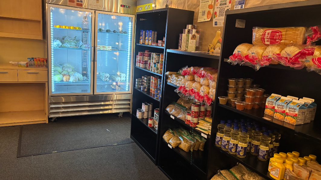 WWU food pantry serves 2,000 students weekly | Bellingham Herald