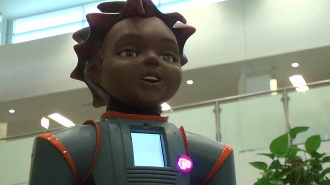 Milo the Robot Debut at Socastee Elementary School | The State