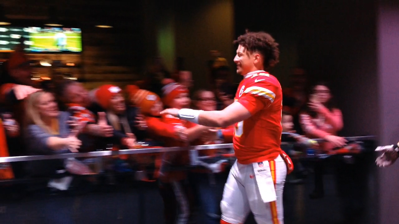 KC Chiefs all smiles returning to locker room following 51-31 playoff ...