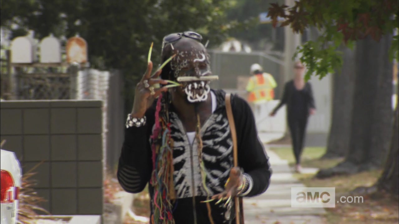 Freakshow: Creature Looks For An Apartment | HuffPost Videos