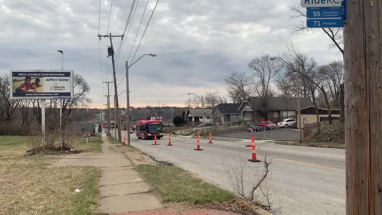 Kansas City police officer shoots, injures man Thursday night | Kansas ...