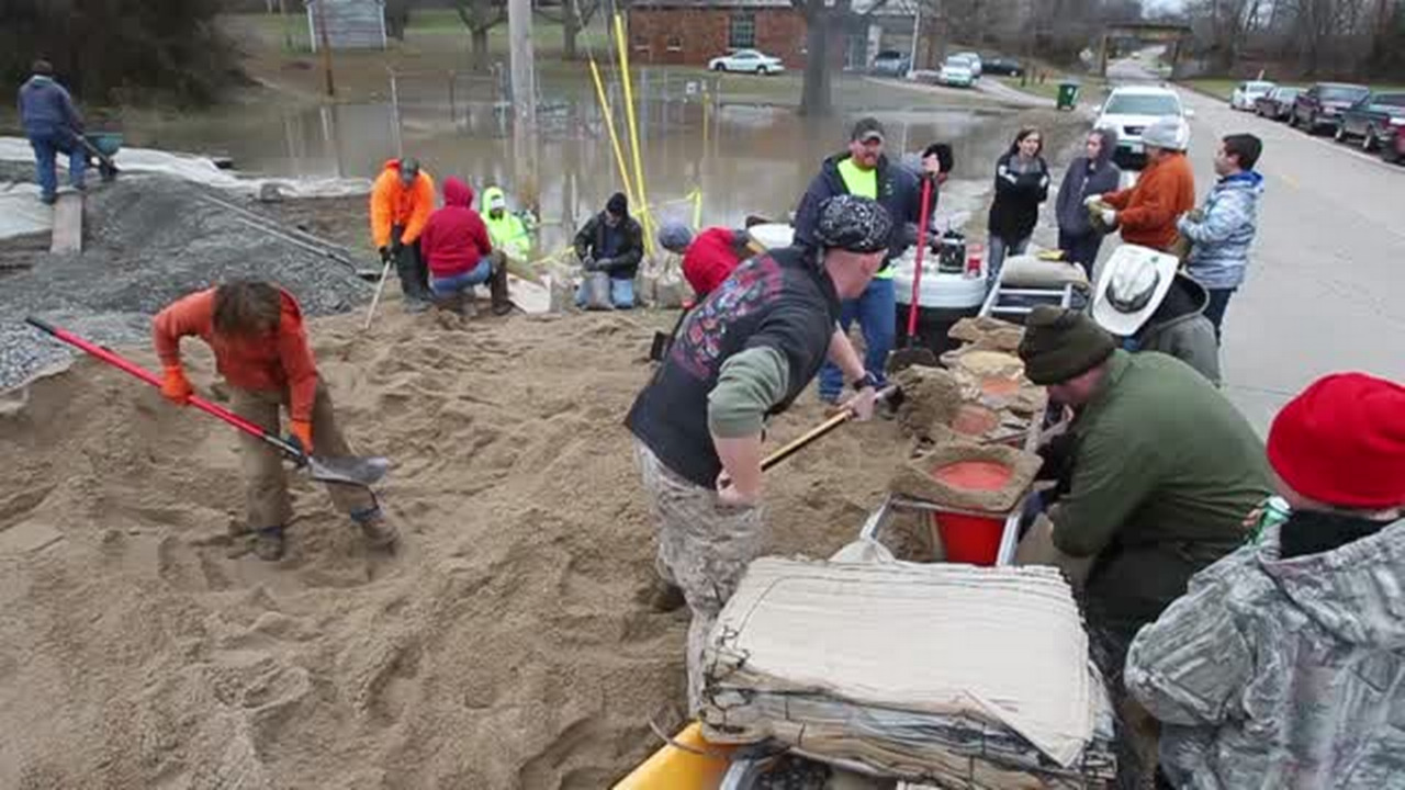 Kaskaskia River flooding in Evansville | Belleville News-Democrat