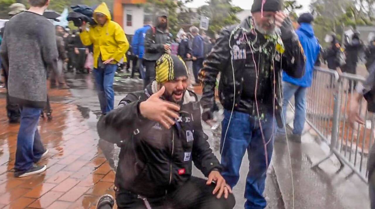 Patriot Prayer, protesters face off at Evergreen State College ...