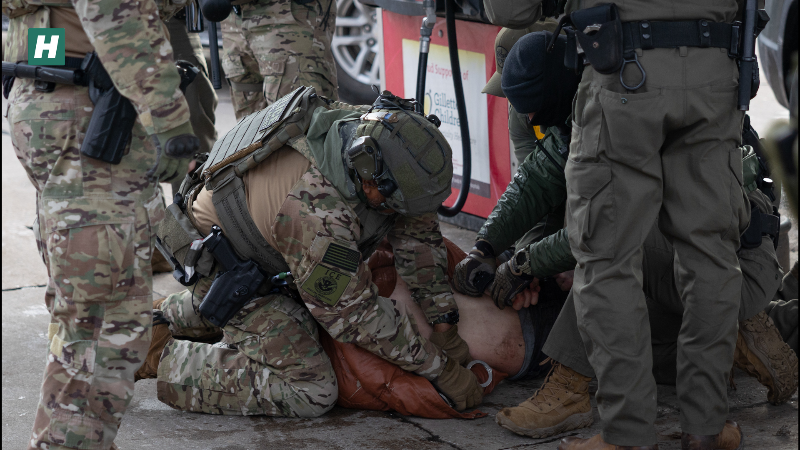 Economic Blackout Planned To Protest ICE In Minneapolis | HuffPost ...