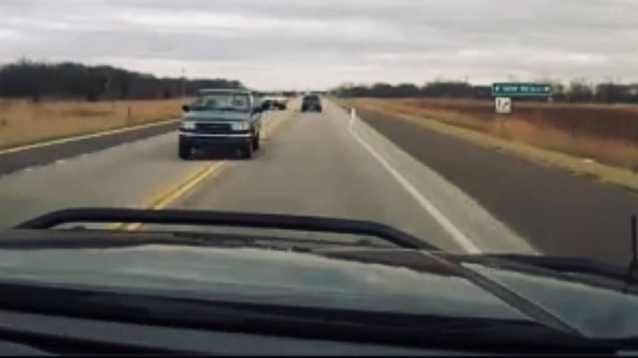 Watch distracted driver drift into oncoming lanes | Idaho Statesman