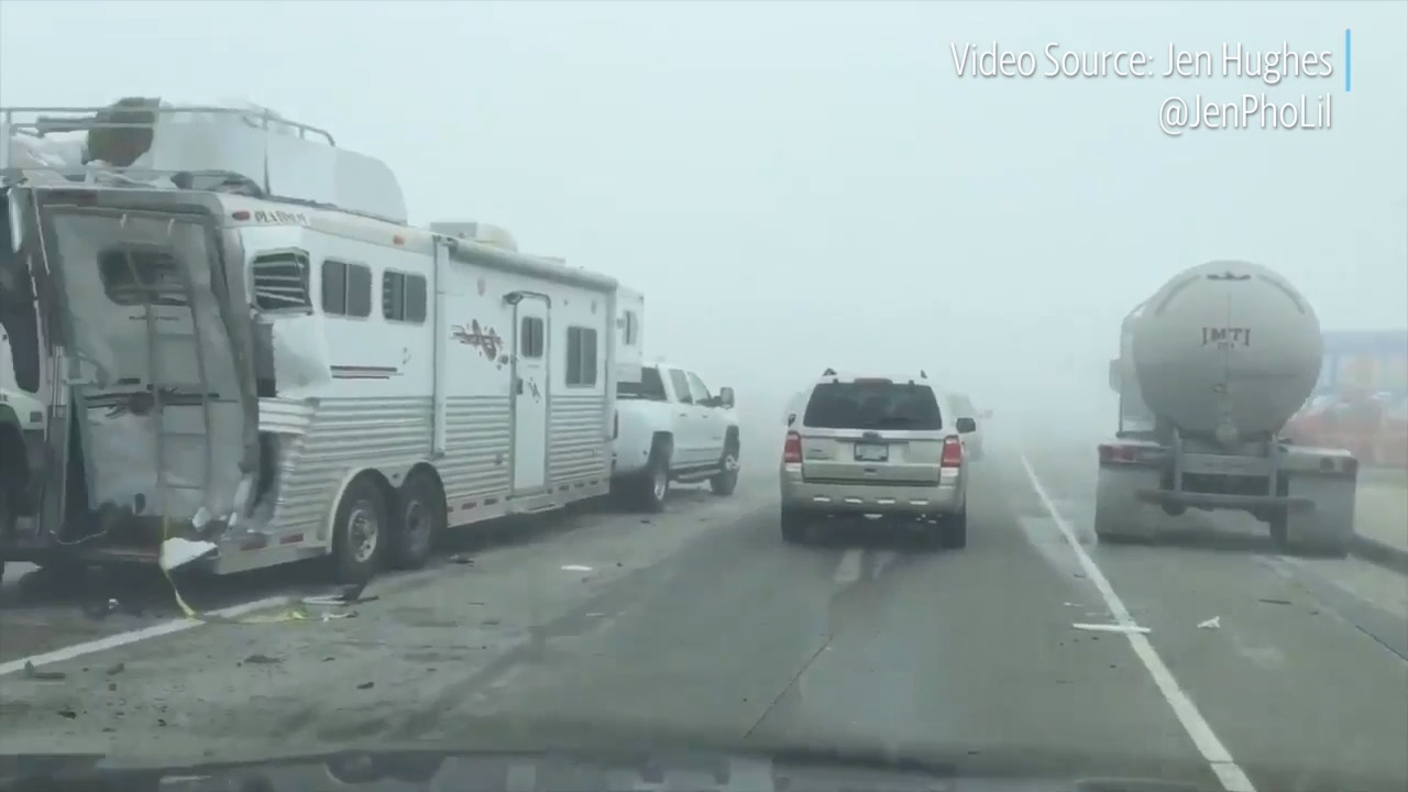 I-5 crash: Footage of major pileup, multiple crashes along the ...