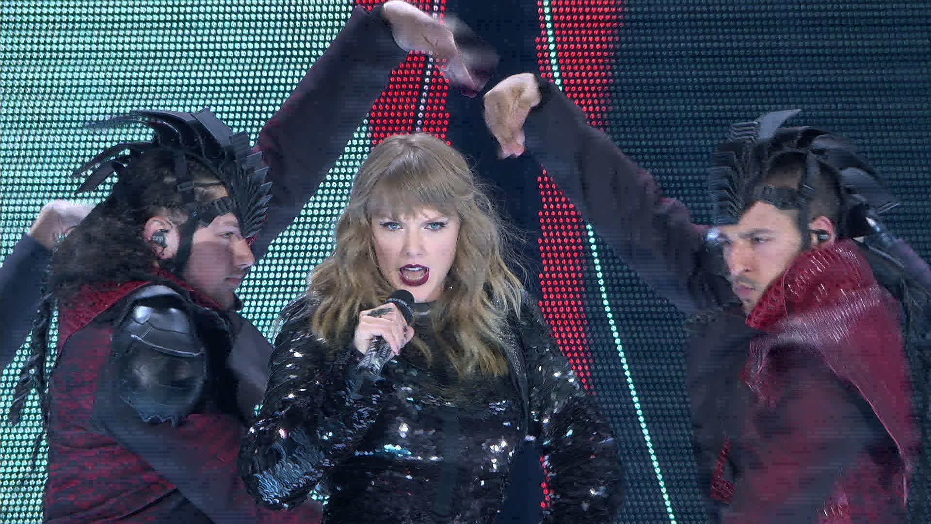 Taylor Swift's 'Reputation' Stadium Tour Kicks Off With Snakes, Snakes ...