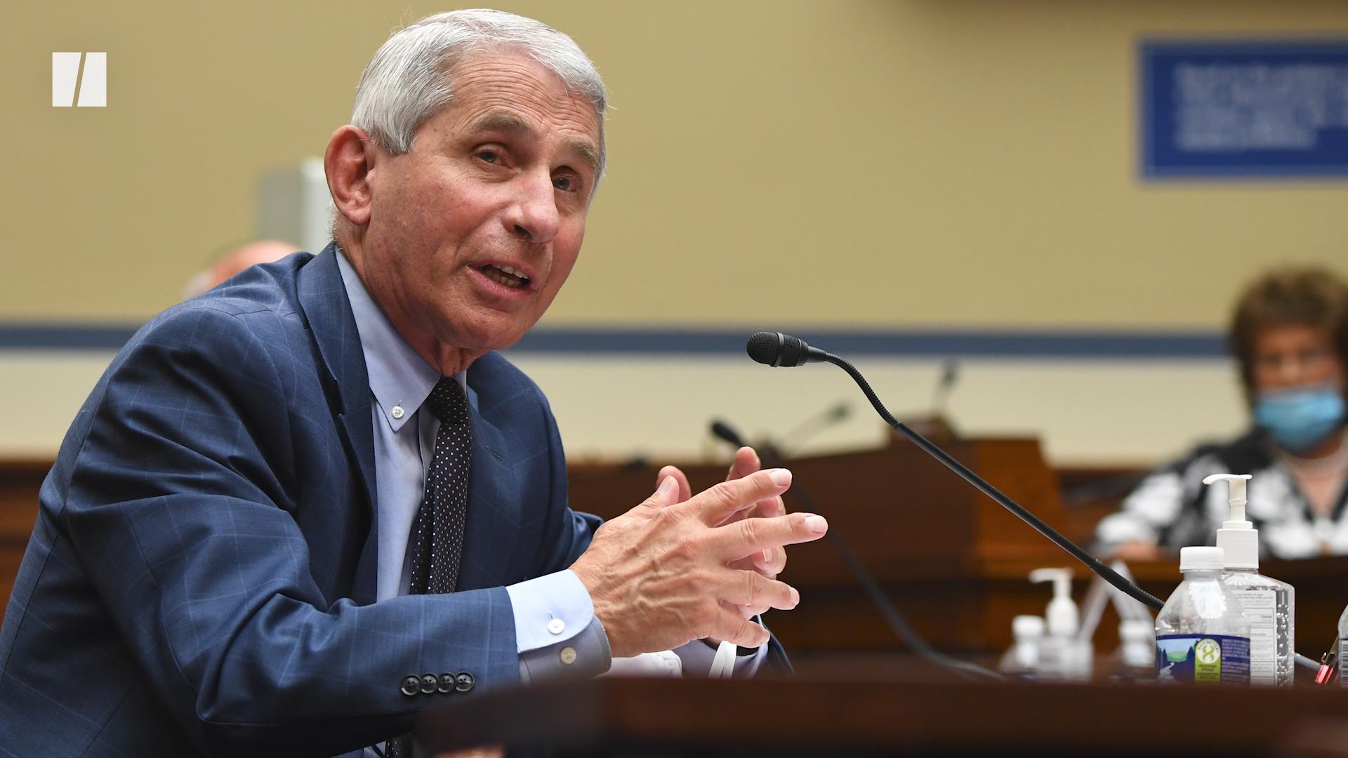 Anthony Fauci Shows Exactly When And How To Wear A Face Mask, And When ...