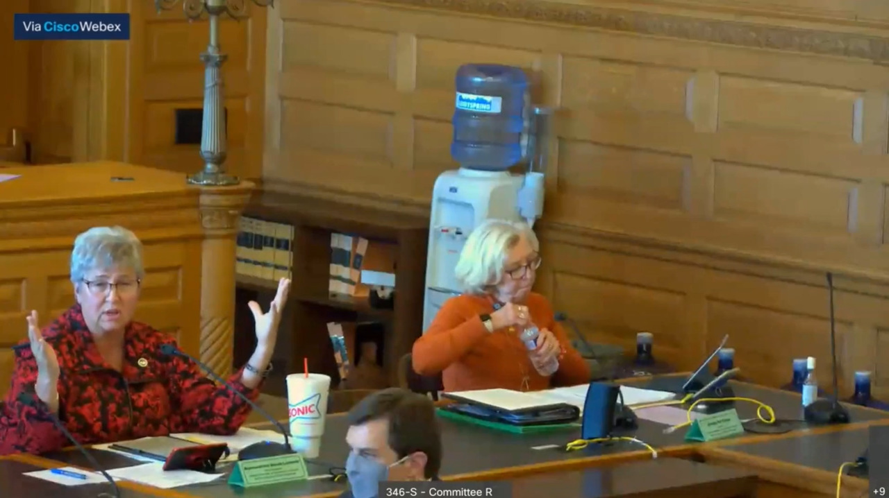 Kansas Rep. Brenda Landwehr compares COVID-19 precautions to Holocaust ...