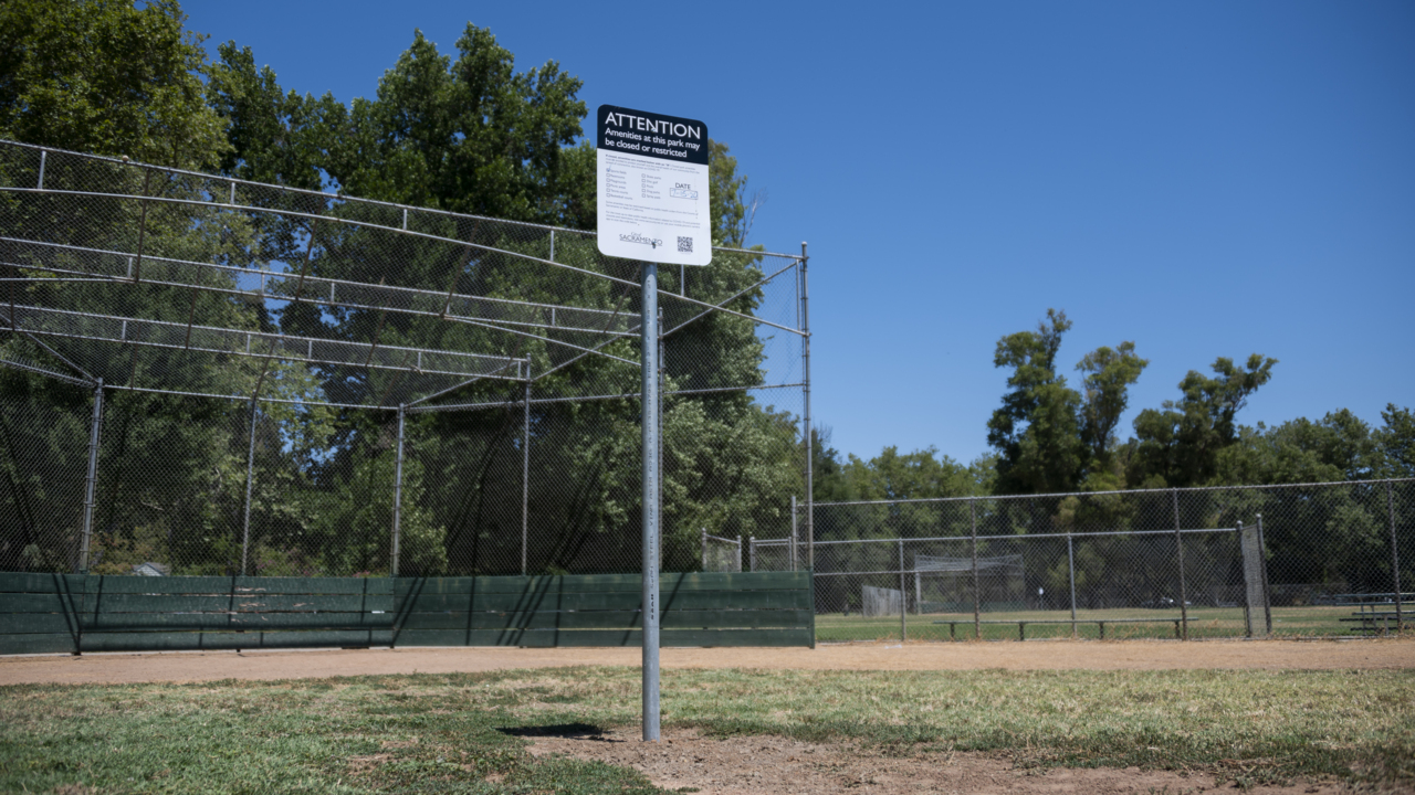 Sacramento CA baseball fields blocked by signs for COVID concerns ...