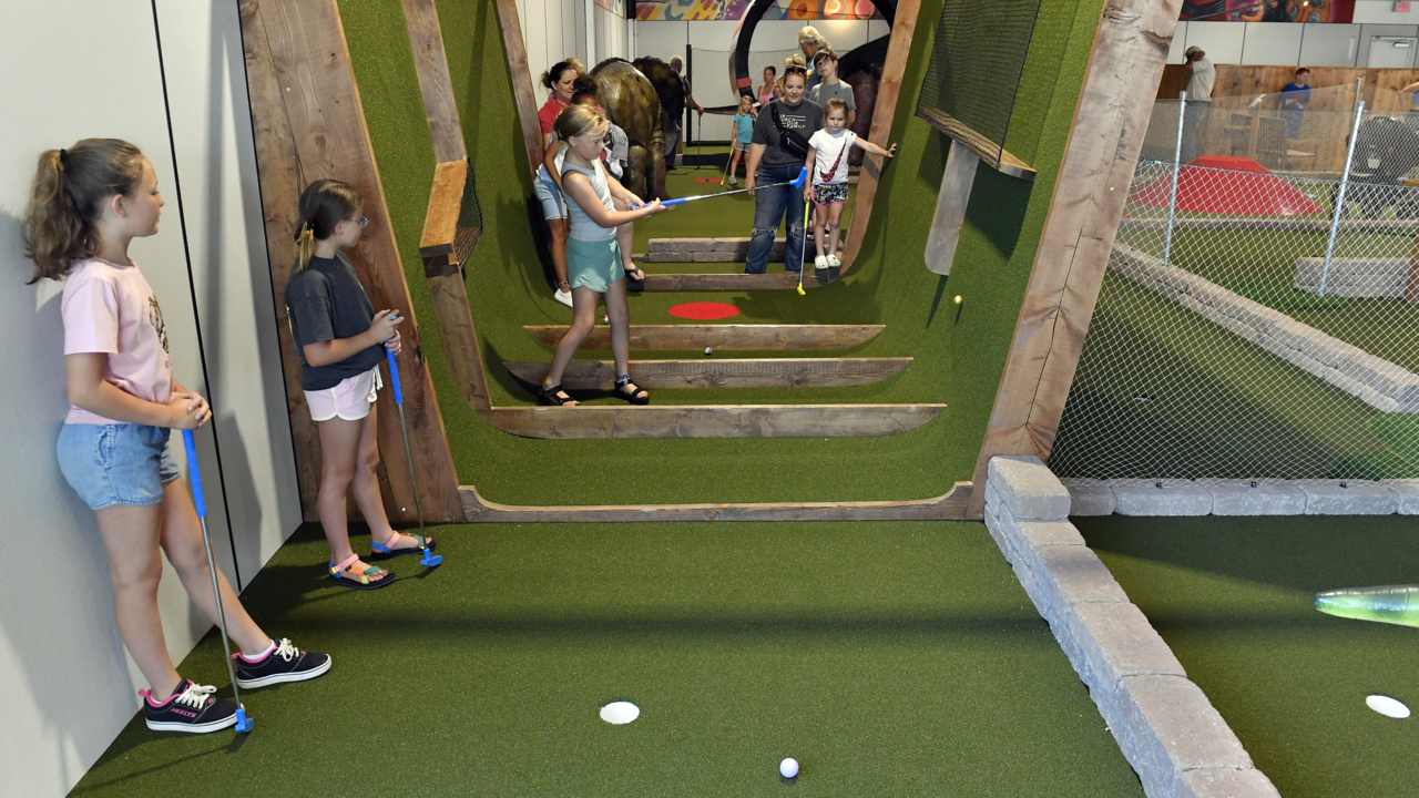 Prehistoric Putt opens in Independence | Kansas City Star