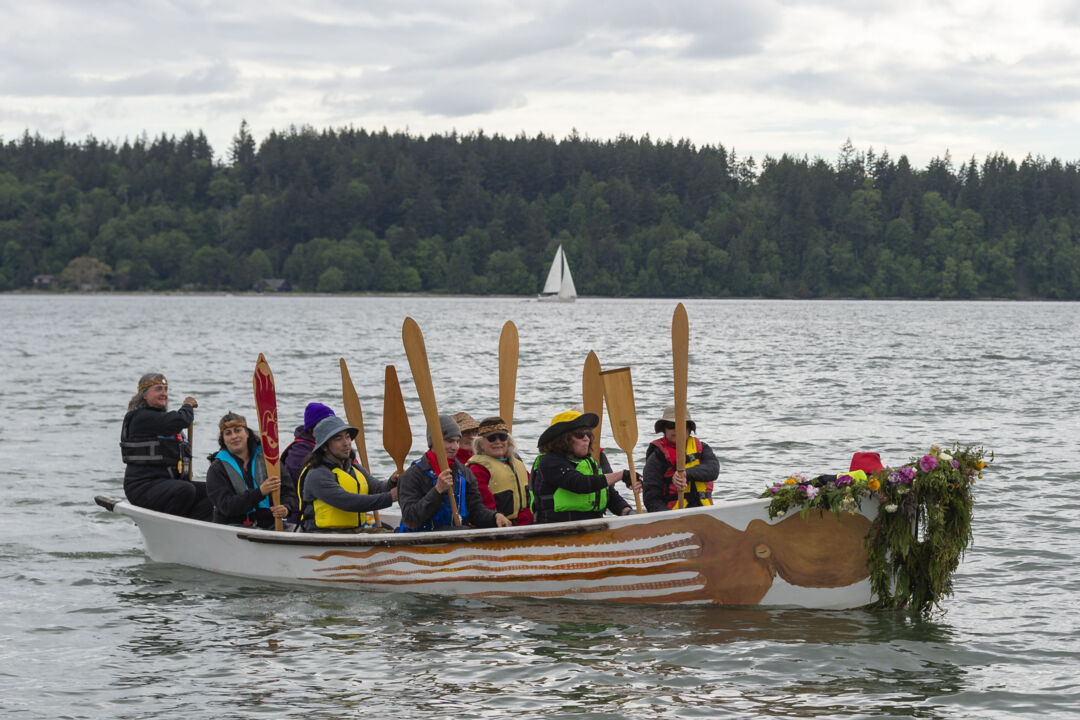 Video: Canoe Journey to Lummi Stommish ground | Bellingham Herald