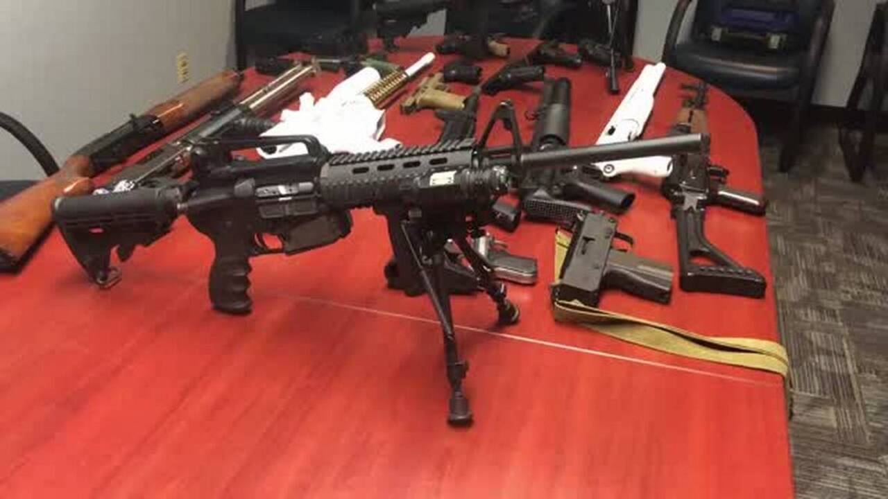 Police confiscate an arsenal of 20 weapons | Fort Worth Star-Telegram
