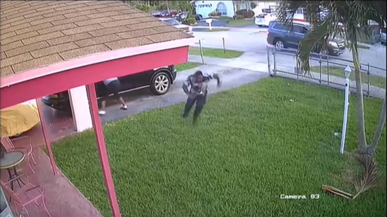 Man in shooting caught on video turns himself in, BSO says | Miami Herald