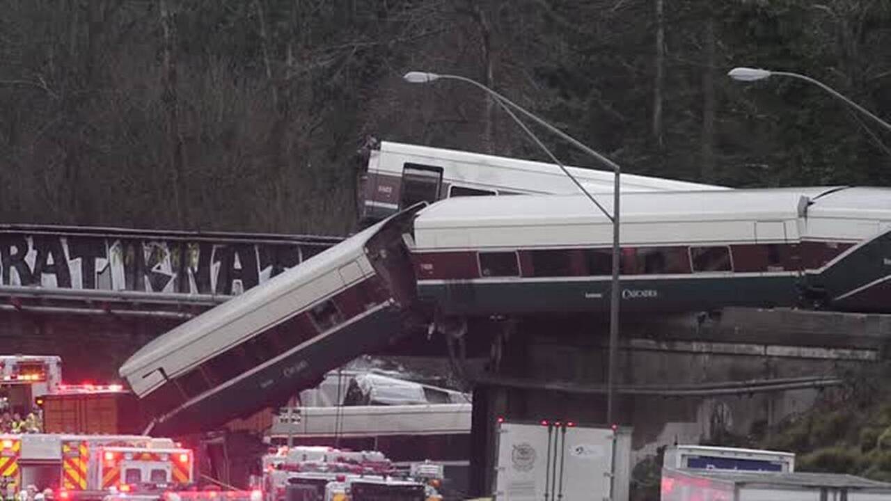 Amtrak train derails off bridge onto I-5, deaths reported | Tacoma News ...