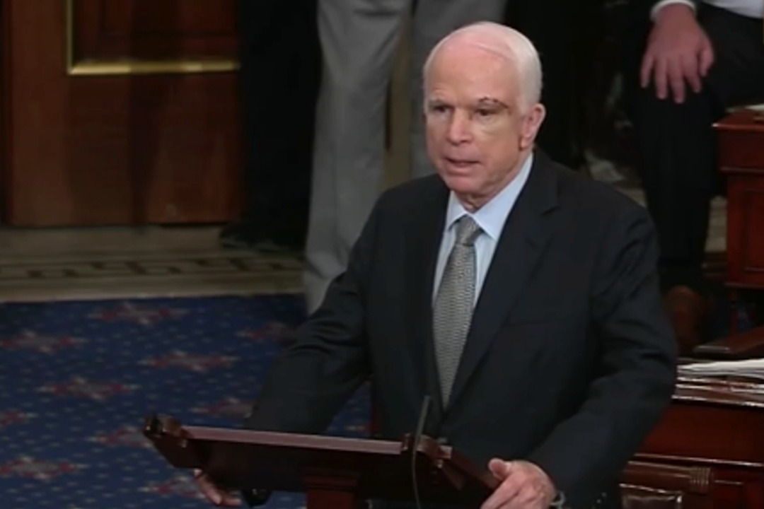 McCain returns to Senate floor and advocates for bipartisanship ...