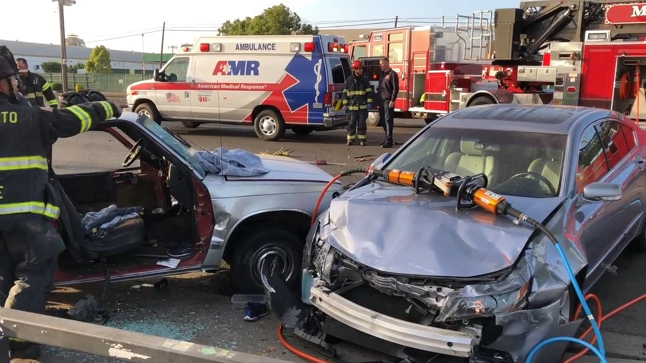 Modesto CA police ID woman killed in Yosemite Blvd. crash | Modesto Bee
