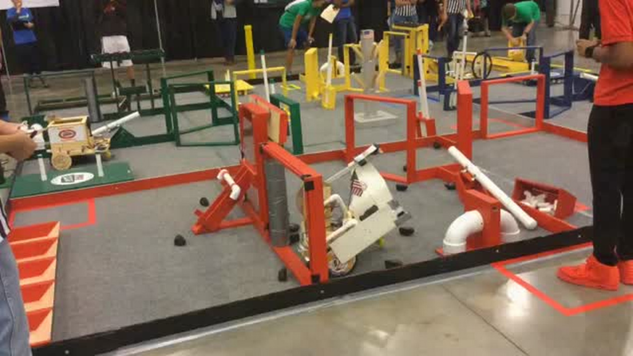 VIDEO: High school engineers compete at Kansas robotics competition ...