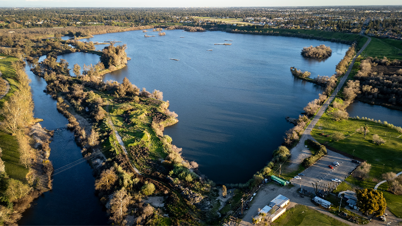 See video of the San Joaquin River's Milburn Pond area north of Fresno ...