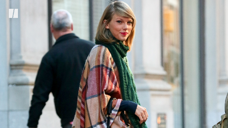 Taylor Swift Says That Missing Scarf In 'All Too Well' Is 'A Metaphor ...