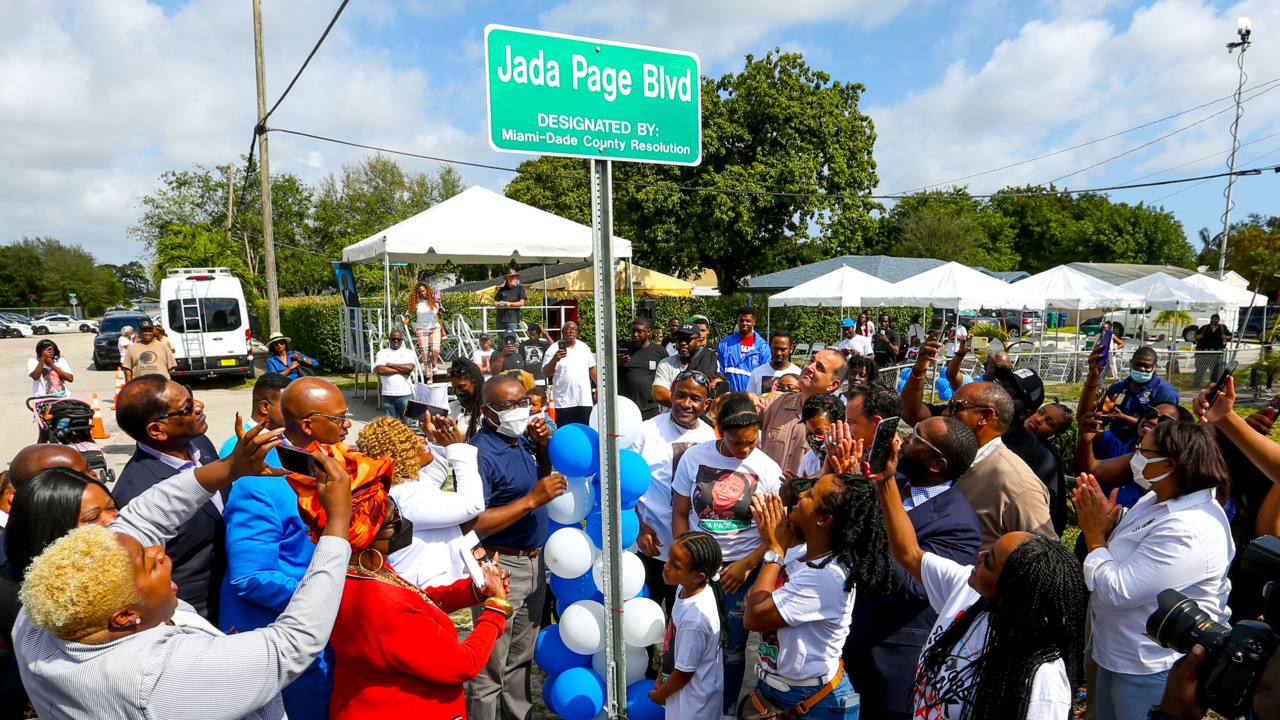 Gun violence victim Jada Page honored with street naming ceremony ...