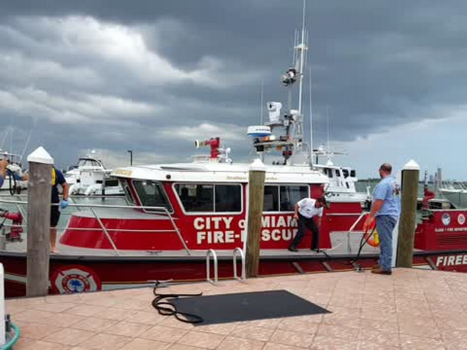 Woman hit by personal watercraft on Pace Picnic Island | Miami Herald