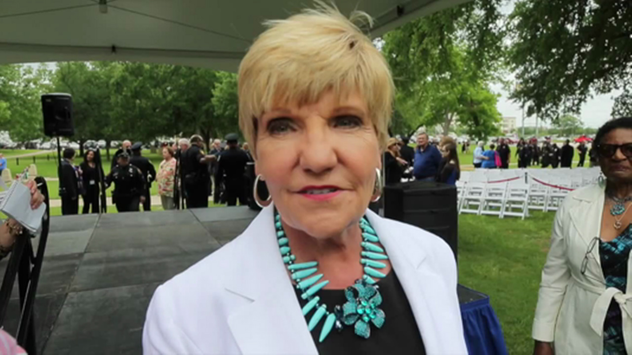 Mayor Betsy Price talks about Jim Wright | Fort Worth Star-Telegram