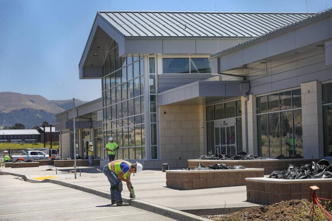 Take a look inside SLO County Regional Airport's new terminal | San ...
