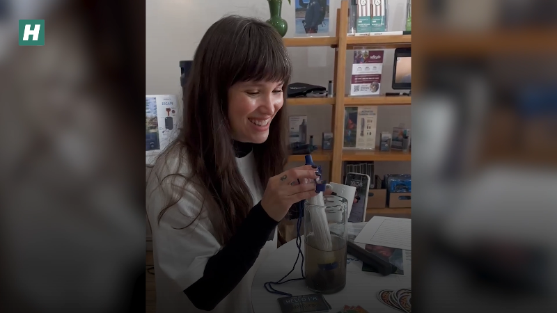 HuffPost Tries Lifestraw | HuffPost Videos