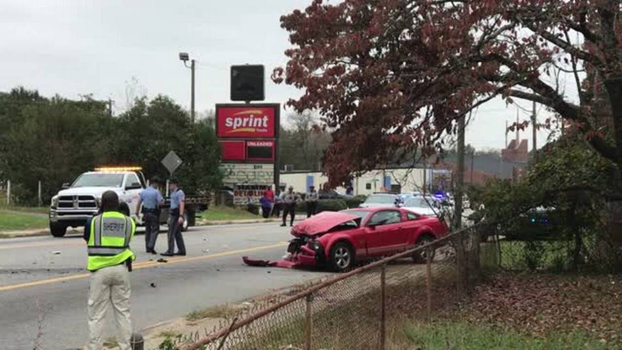 Police chase ends in head-on crash | Durham Herald Sun