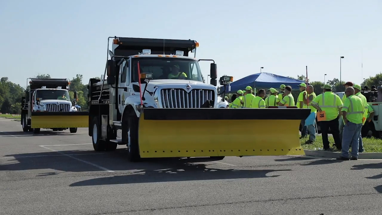 District 7 KYTC crews gathers for annual Equipment Roadeo | Lexington ...