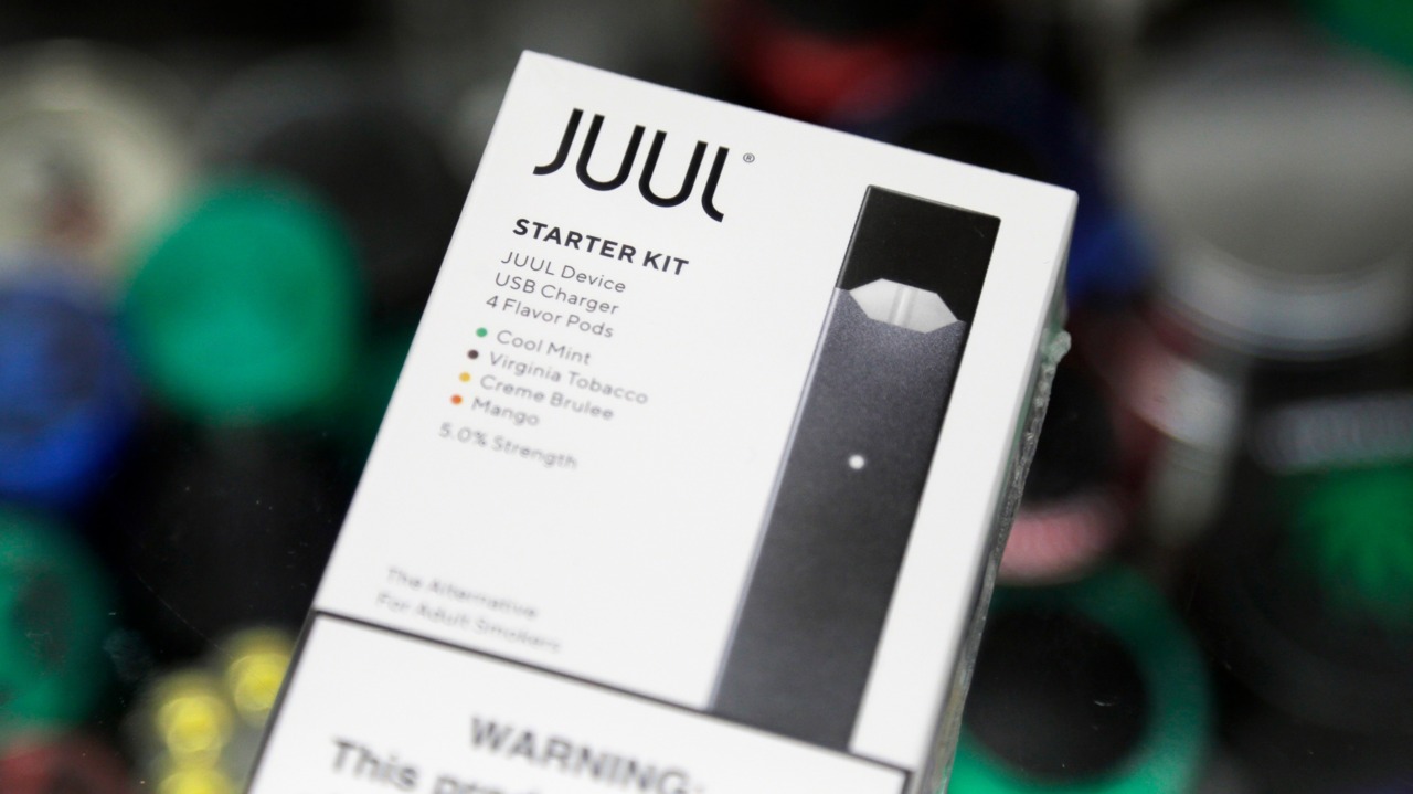 CA sues JUUL, accusing vape maker of targeting teenagers | Sacramento Bee