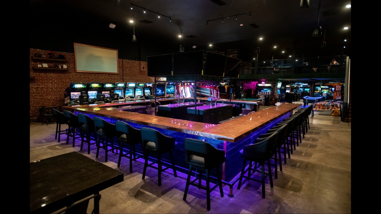 New bar, arcade and restaurant set to open in Merced | Merced Sun-Star