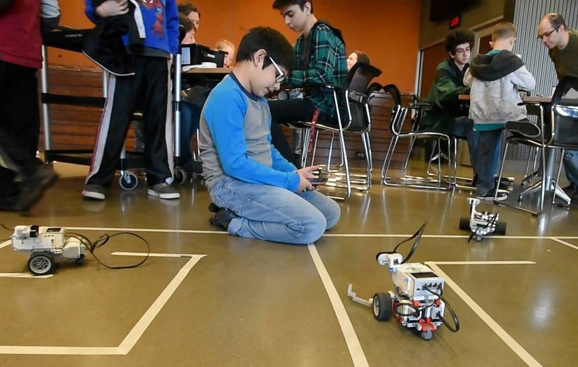 Robotics for Kids workshops programmed for fun | The Wichita Eagle