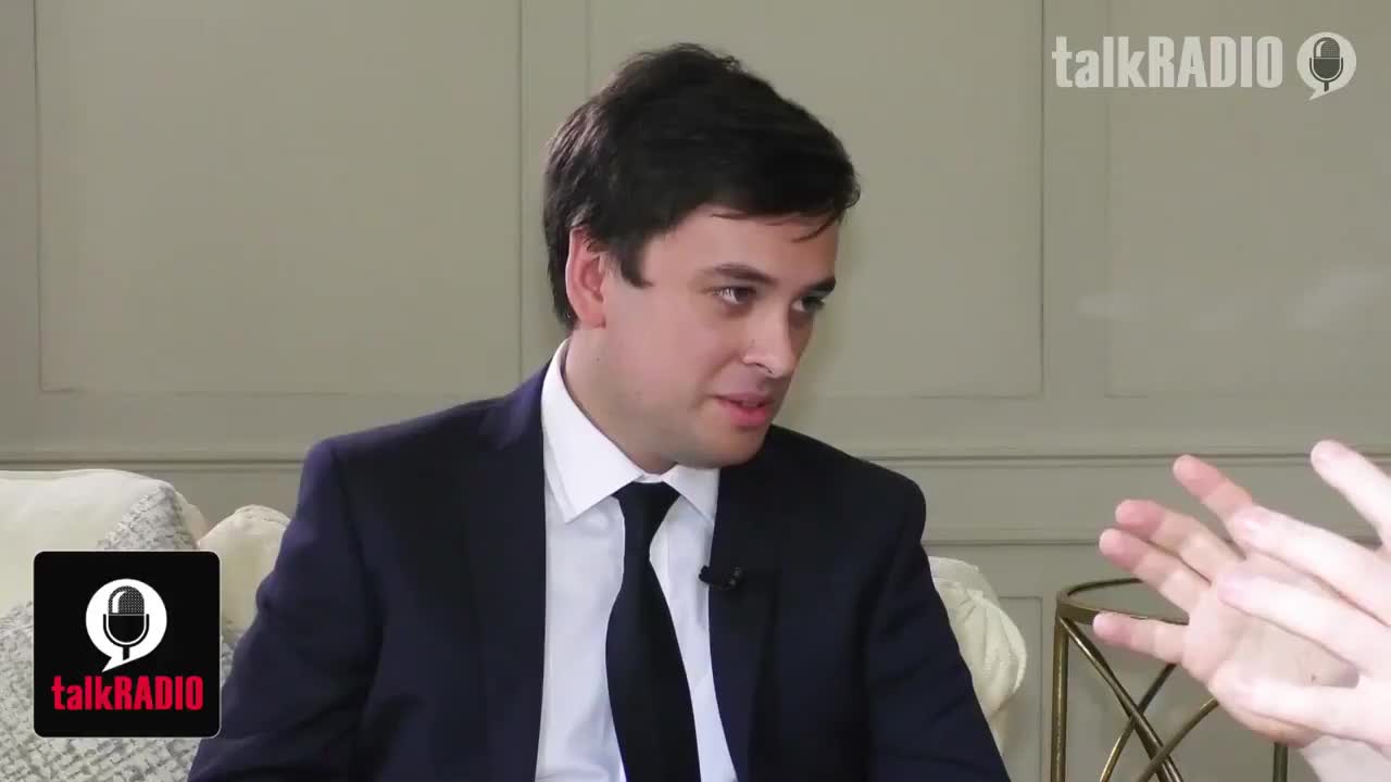 Boris Johnson Reveals He Makes Model Buses In His Spare Time | HuffPost ...