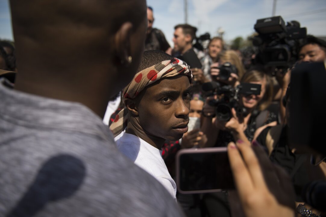Stephon Clark's brother Stevante asks protesters to be peaceful with ...