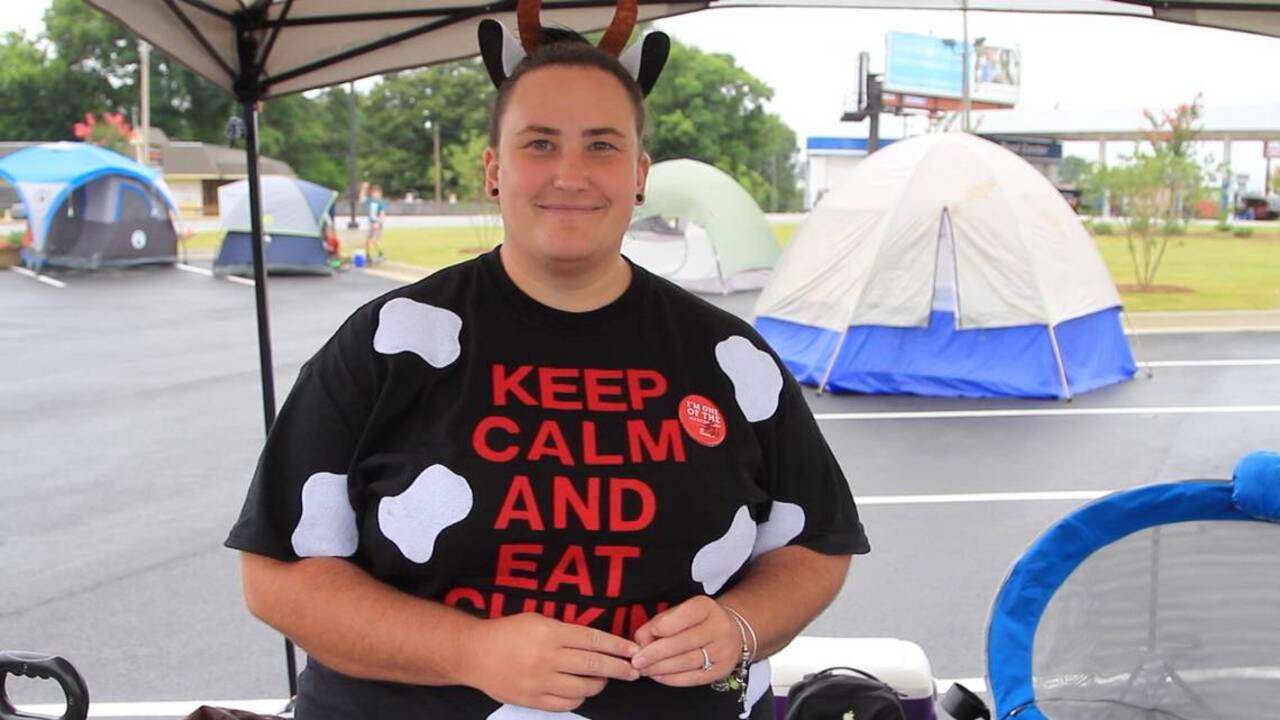 Chick-fil-A customers arrive Tuesday before sunrise for first 100 event ...