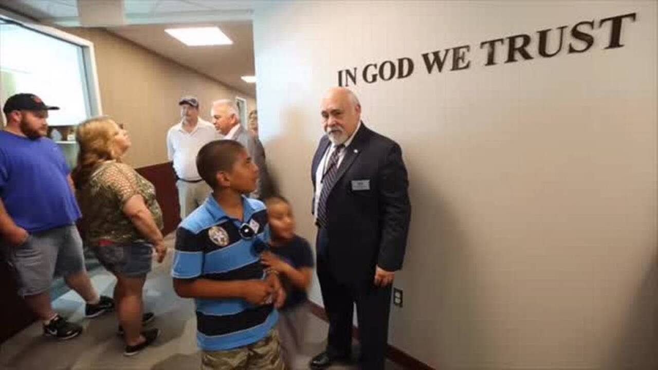 Metroplex Atheists Protest NRH City Hall | Fort Worth Star-Telegram