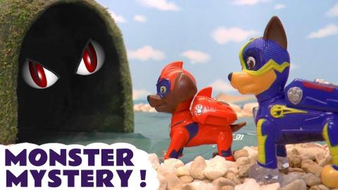 Paw Patrol Mighty Pups Spooky Challenge Rescue with Ghost Shark ...