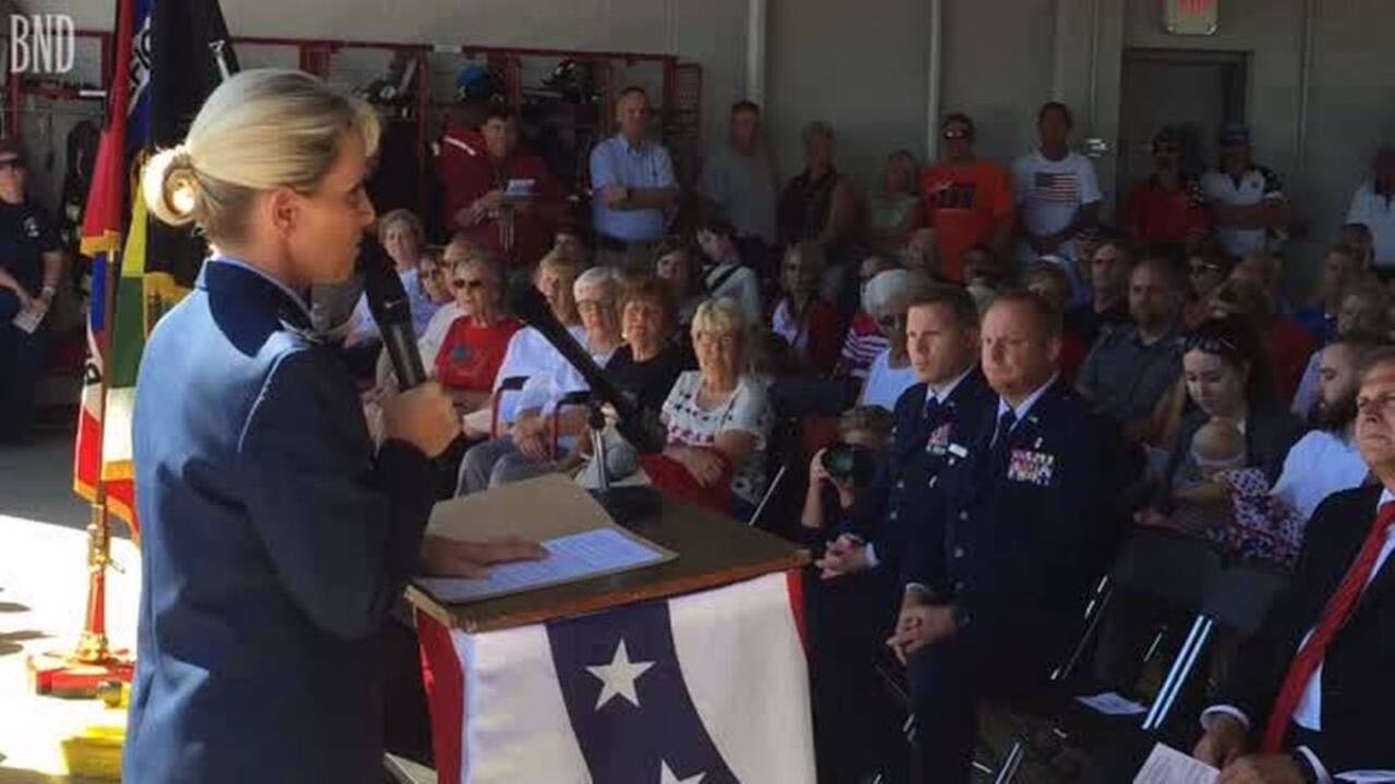 Col. Laura Lenderman of Scott AFB speaks during Belleville 9/11 ...