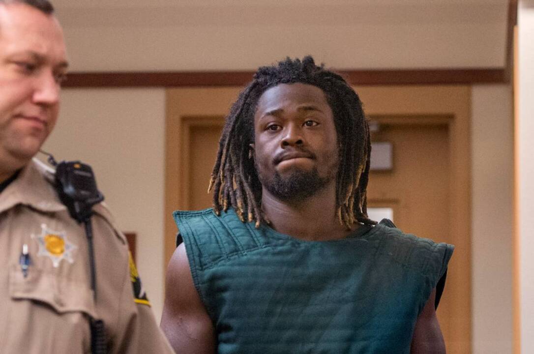 Hit-and-run driver on drugs, texting makes court date | Tacoma News Tribune