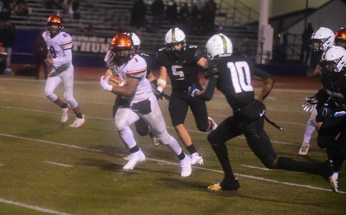 Merced holds off Buhach Colony as high school football returns | Merced ...