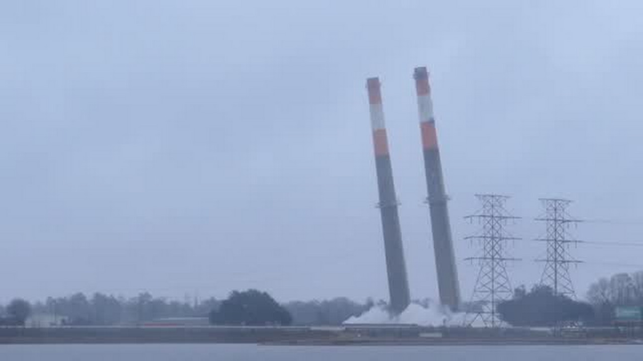 Grainger stacks fall from Lake Busbee perspective | Myrtle Beach Sun News