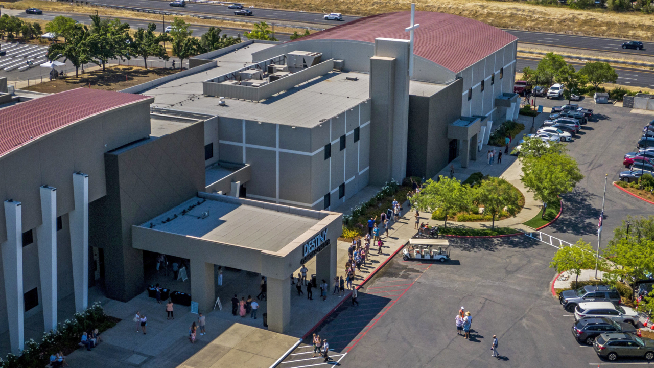 Destiny Church has indoor service defying Newsom's order | Sacramento Bee